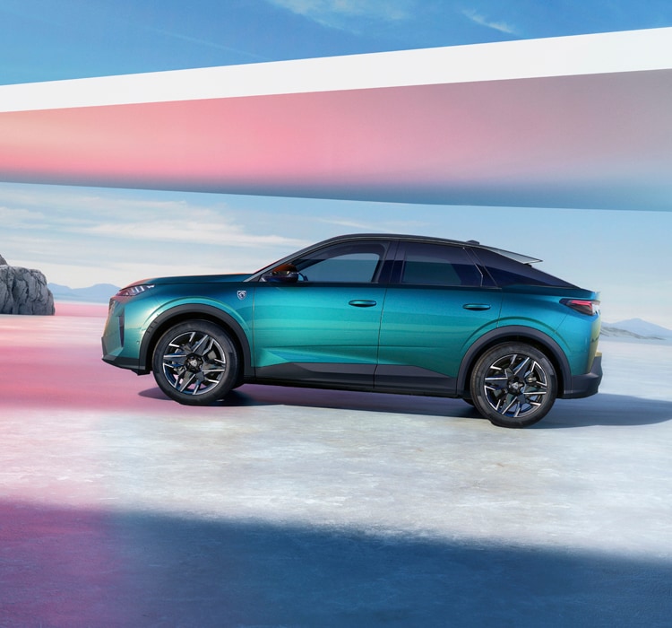 New PEUGEOT E-3008 | All-Electric or Hybrid | Fastback SUV with a Reinvented and Efficient Design