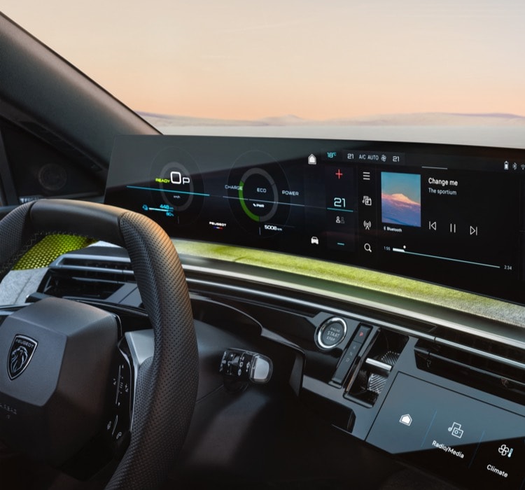 New PEUGEOT E-5008 | Class-Above Large 7-Seater SUV | All-Electric ...